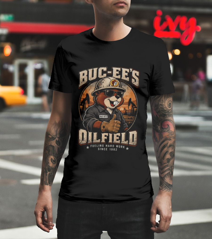 Buc Ee's Oilfield Beaver Hard Hat Sunglasses Thumbs Up Fueling Hard Work Since 1982 T-Shirt