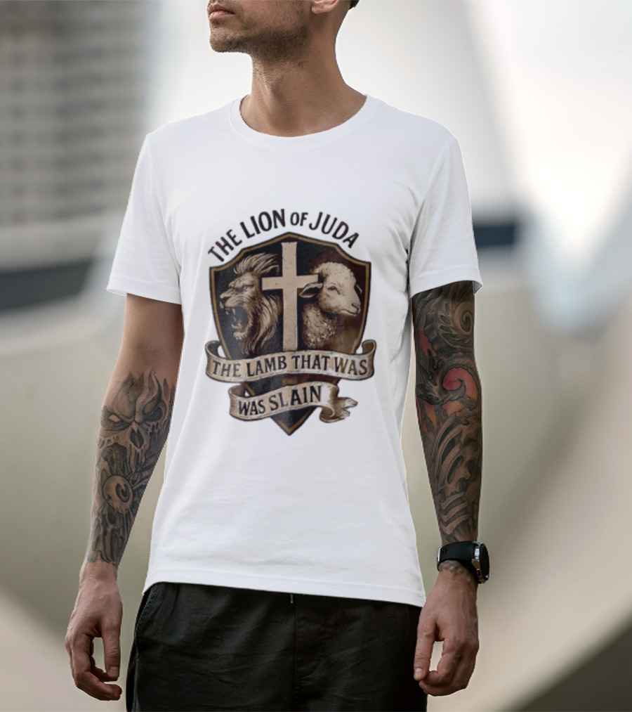 The Lion Of Judah Shield Cross The Lamb That Was Slain T-Shirt
