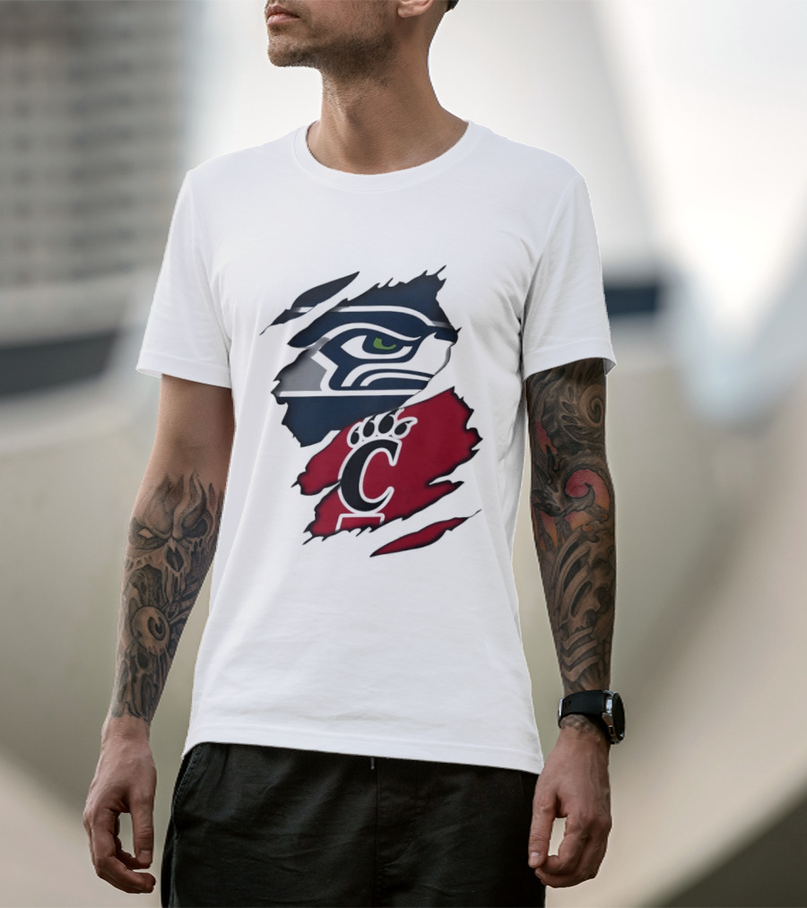 Seattle Seahawks Cincinnati Bearcats Ripped Fabric Fan T-Shirt