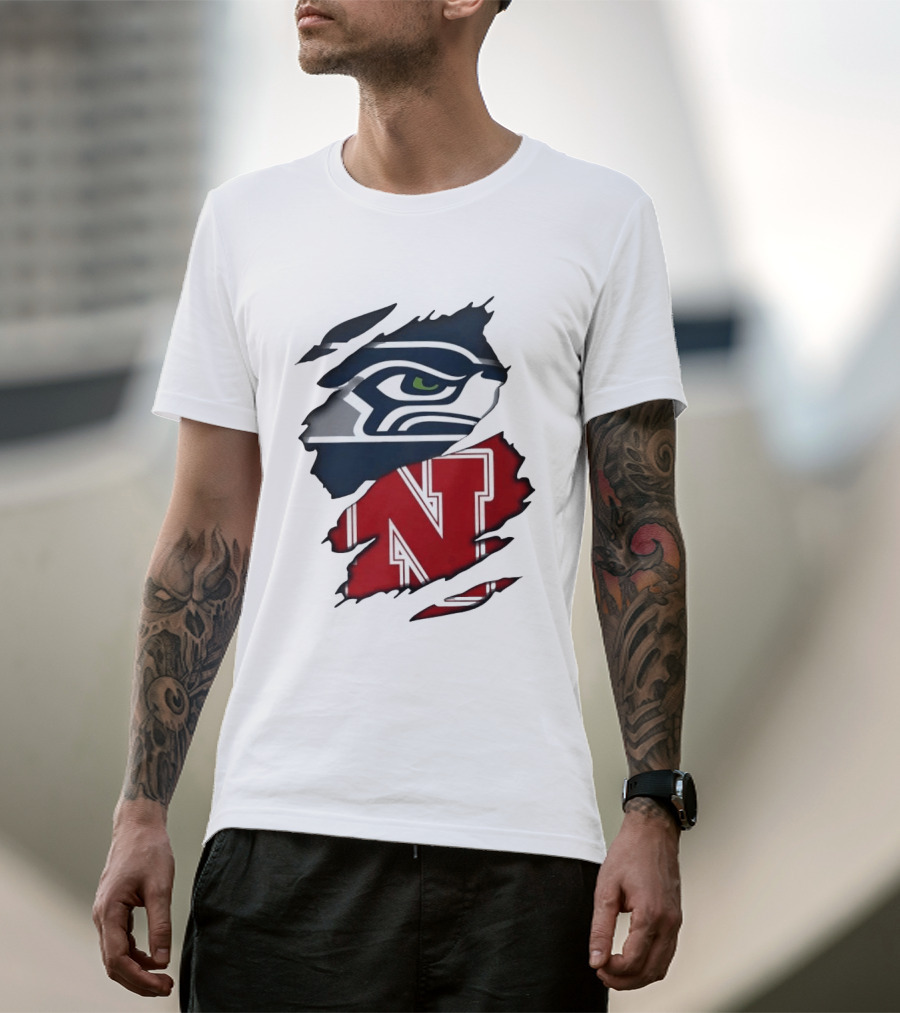 Seattle Seahawks And Nebraska Cornhuskers Split Torn Fabric Blend T-Shirt
