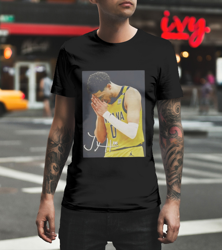 Tyrese Haliburton Indiana Pacers Praying NBA 0 JH Signature T-Shirt