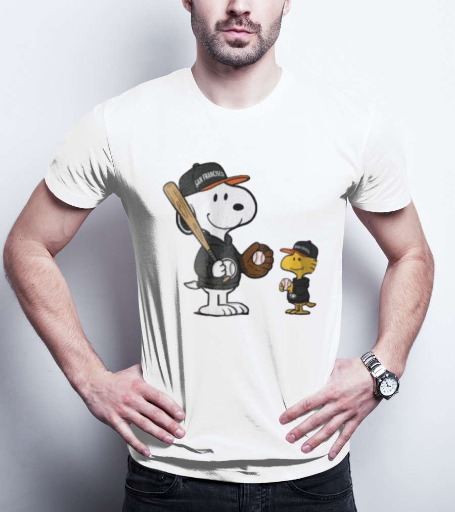 San Francisco Giants Snoopy Woodstock Baseball Caps Peanuts Characters T-Shirt