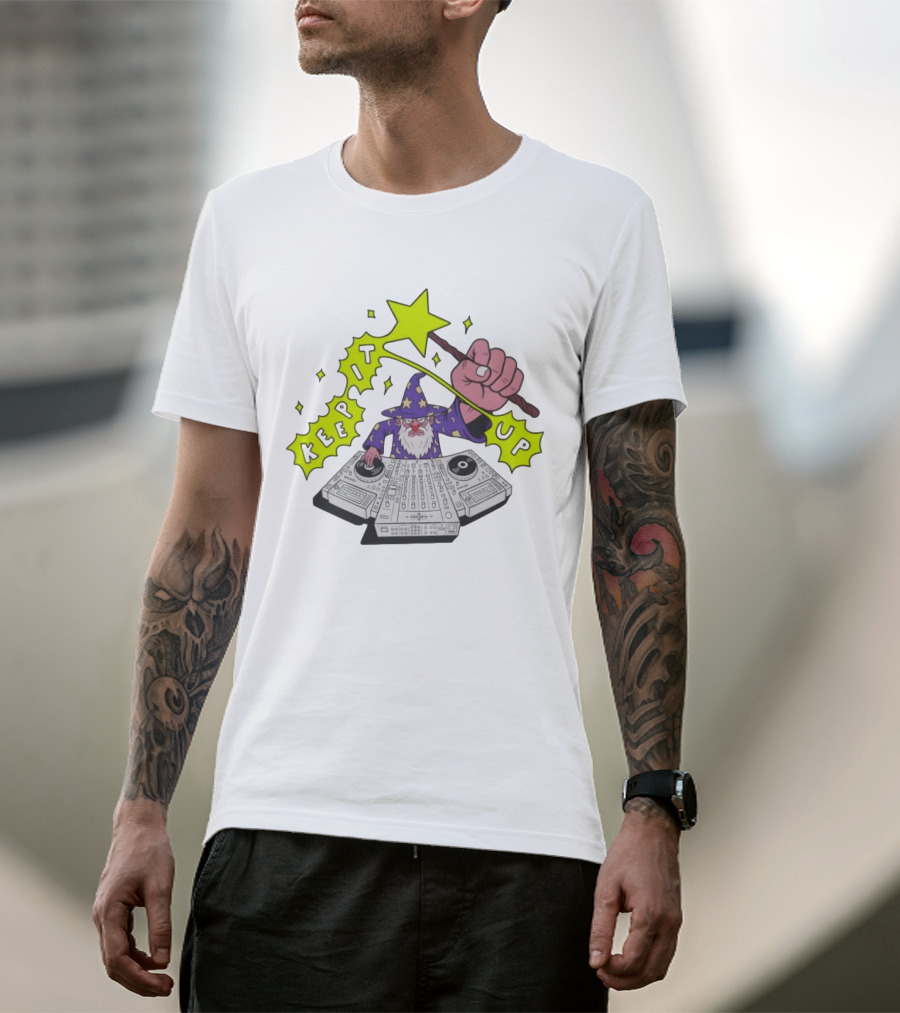 Wizard DJ Keep It Up Music Producer DJing Magic Spell Turntable Controller T-Shirt