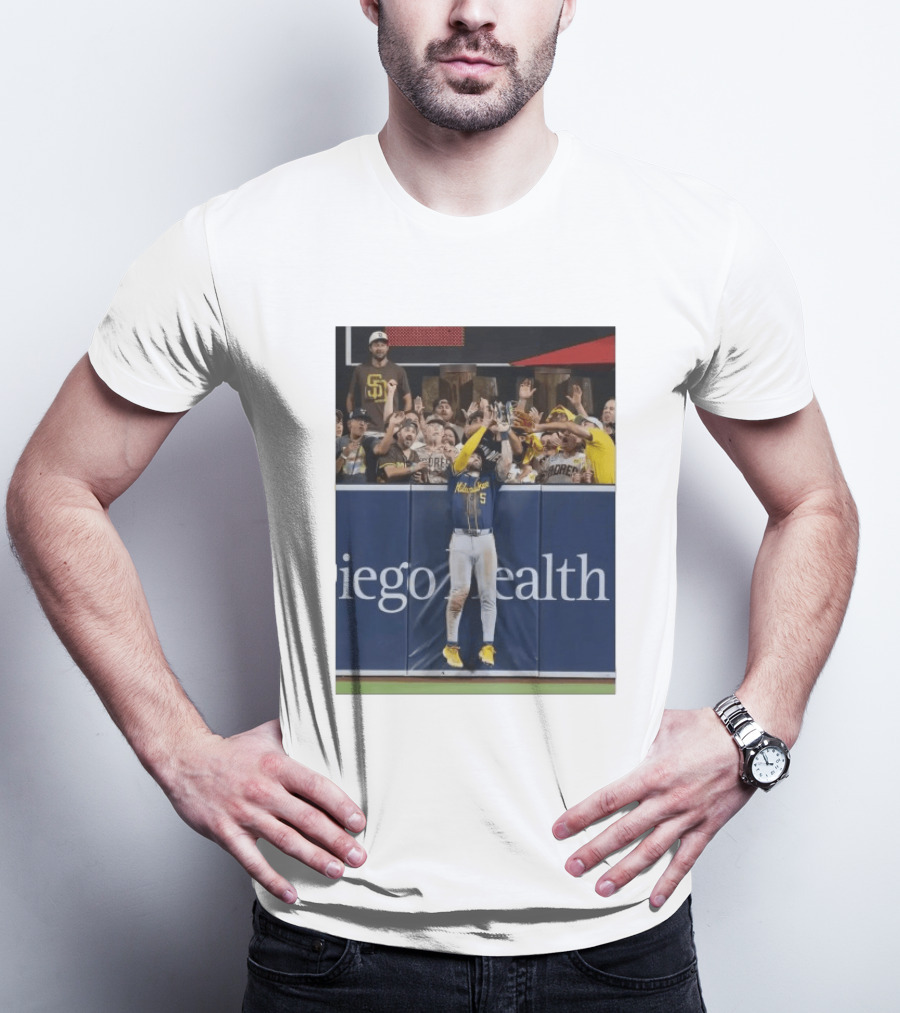 Milwaukee Brewers Garrett Mitchell Incredible Game Saving Catch Padres Fans T-Shirt