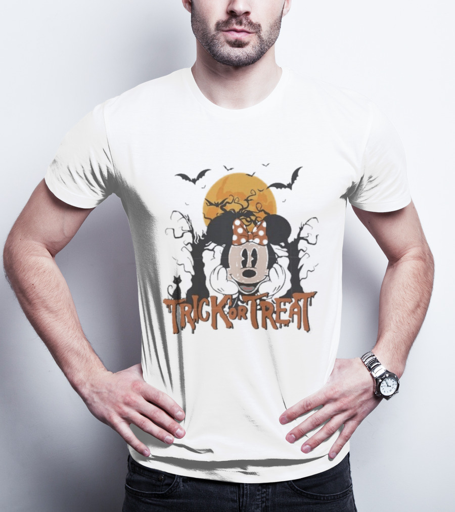 Minnie Mouse Halloween Trick Or Treat Bats And Orange Moon T-Shirt