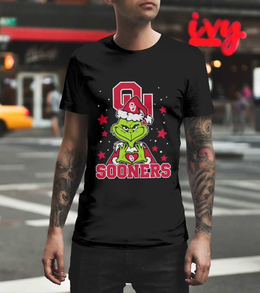 Oklahoma Sooners Grinch Christmas Heart Hands OU Santa Hat T-Shirt