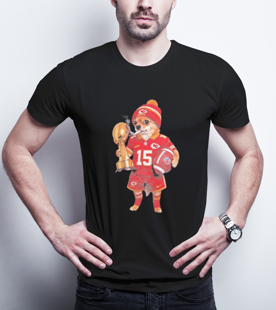 Kansas City Chiefs Chihuahua Trophy Smoking NFL Patrick Mahomes 15 T-Shirt