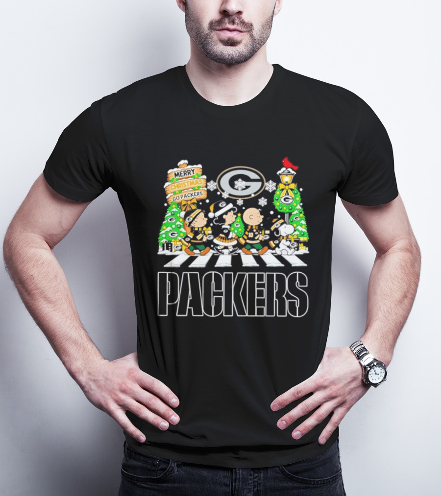 Green Bay Packers Peanuts Abbey Road Christmas T-Shirt