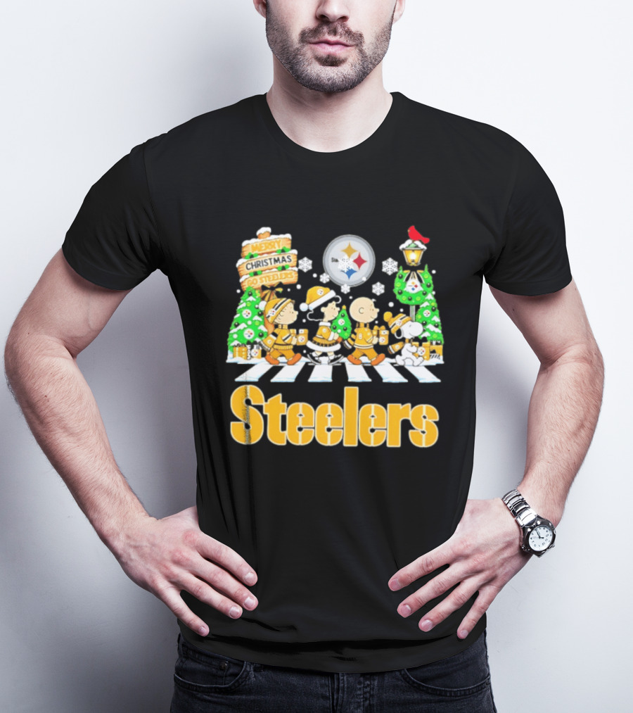 Pittsburgh Steelers Peanuts Abbey Road Christmas Merry Go Steelers T-Shirt