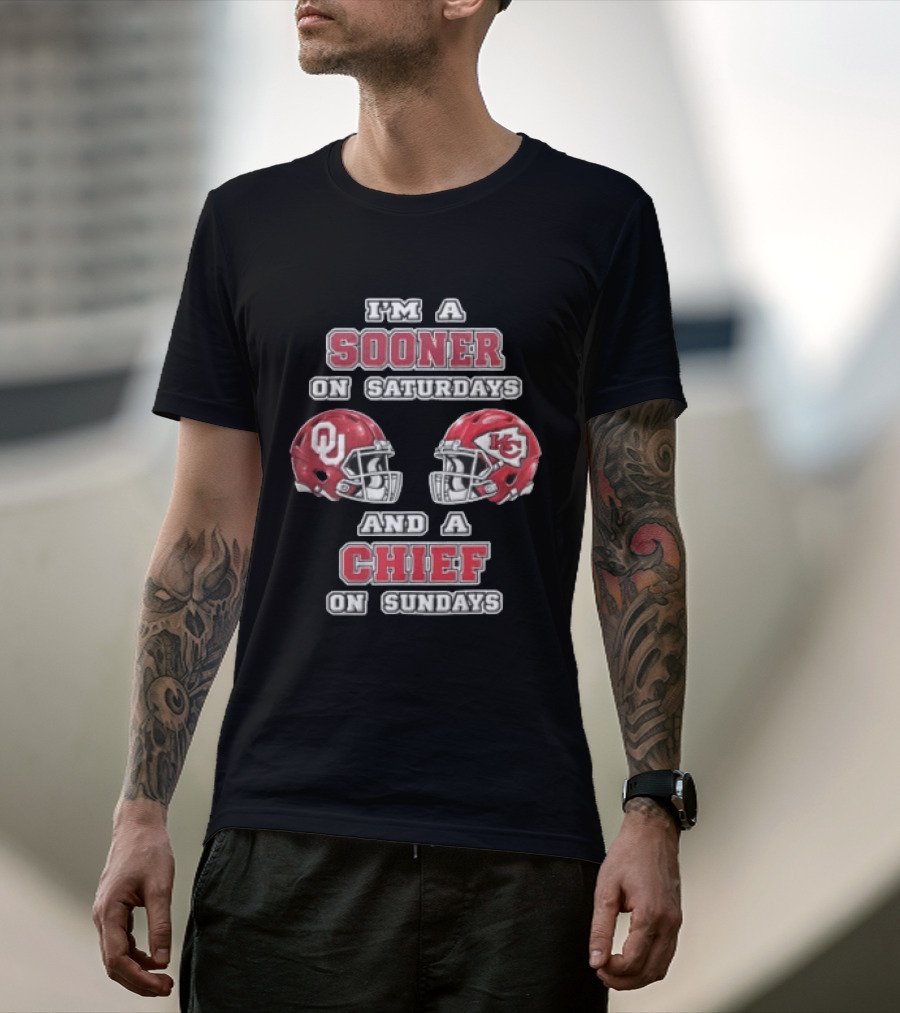 I'm A Sooner On Saturdays And A Chief On Sundays OU KC Football Helmets T-Shirt