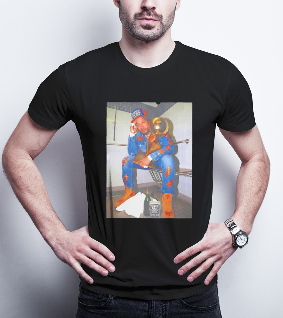 Jalen Brunson New York Knicks Trophy Celebration Drinking Wine T-Shirt