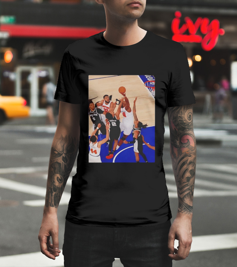 The Putback With OG Knicks Dunking Against Spurs T-Shirt