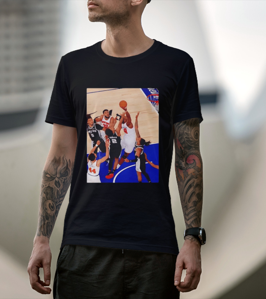 The Putback With OG Knicks Dunking Against Spurs T-Shirt