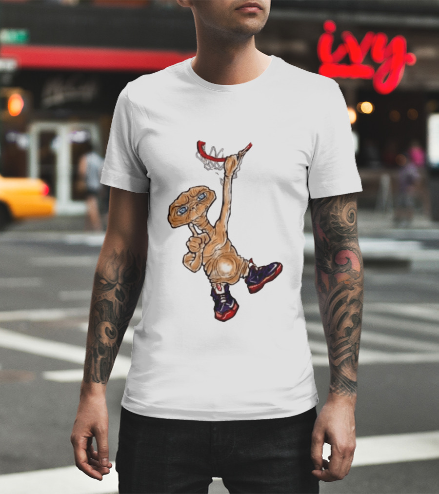 E The Extra Terrestrial Dunk Basketball Alien Retro Sneakers T-Shirt