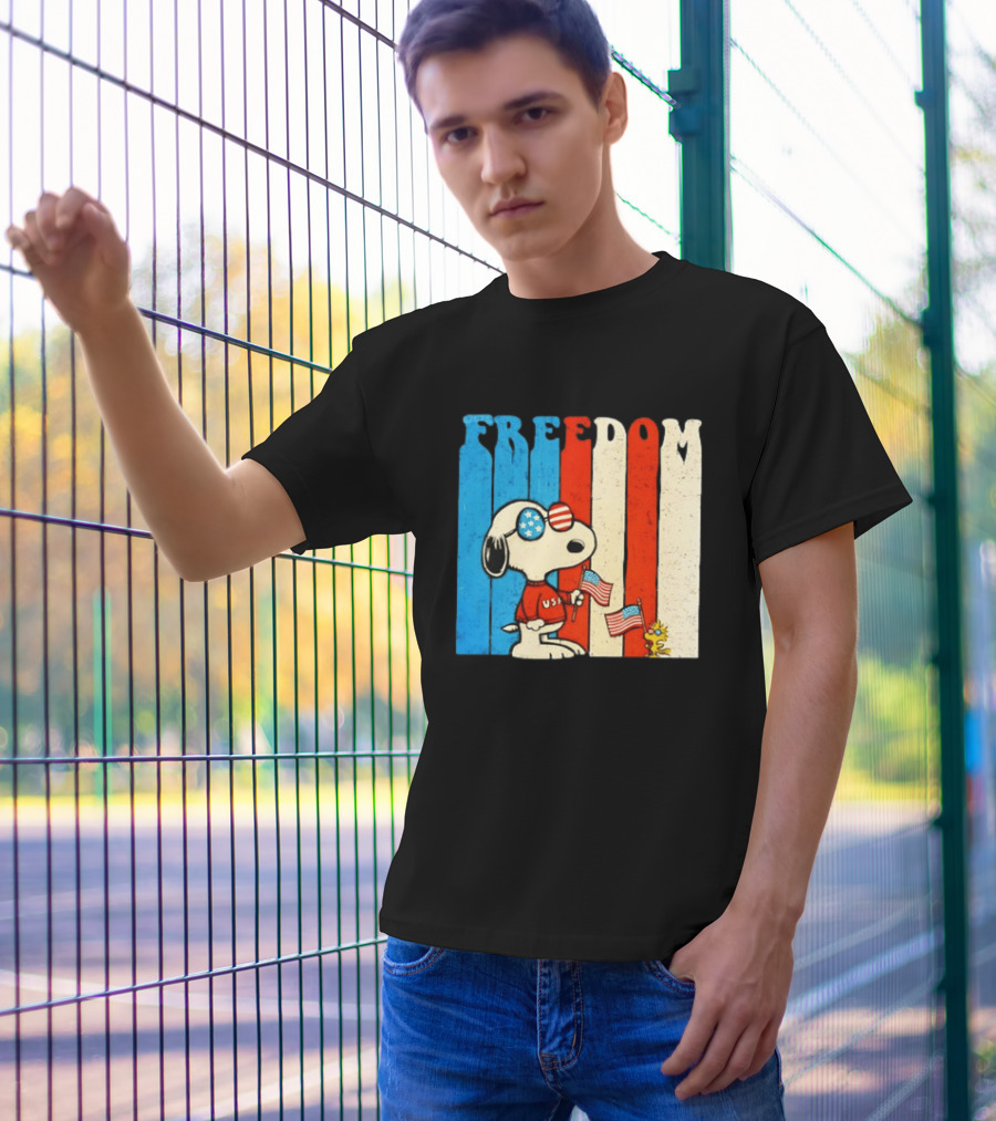 Freedom Snoopy Woodstock Peanuts USA 250th Anniversary Patriotic Celebration T-Shirt