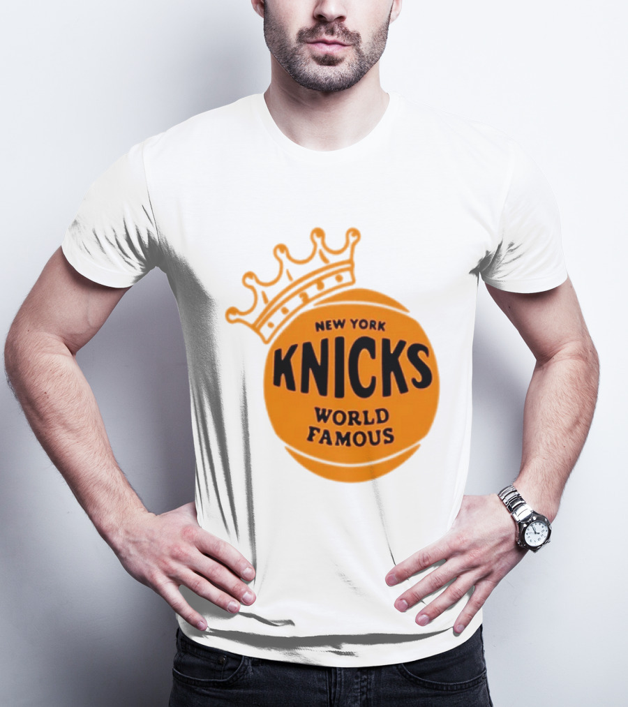 New York Knicks NBA Basketball World Famous Crown T-Shirt