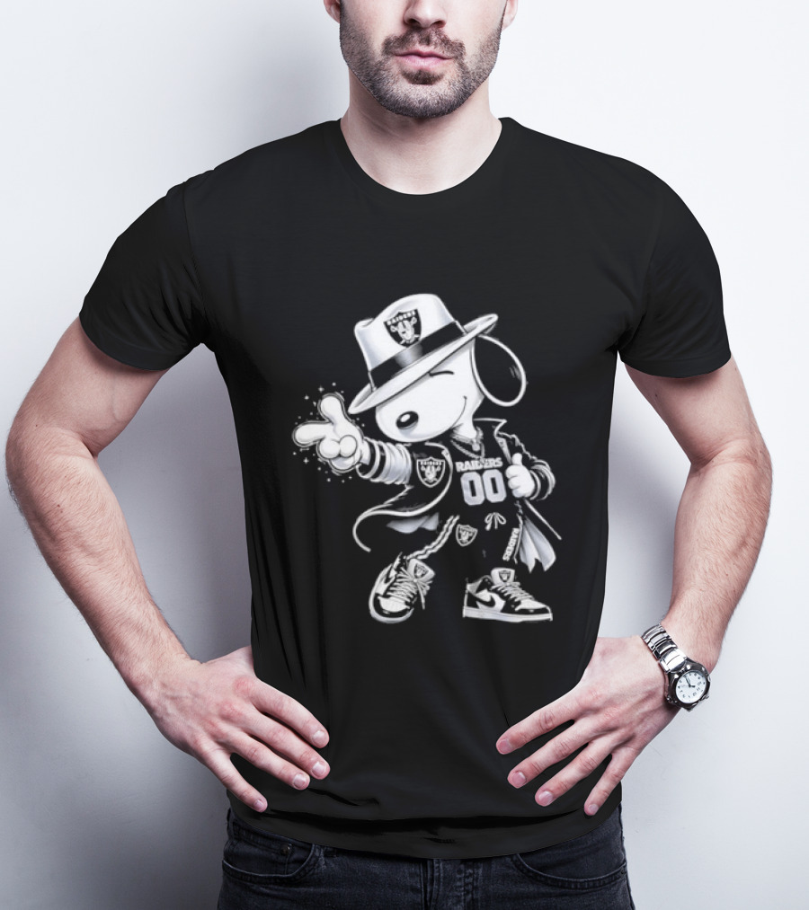 Snoopy X Las Vegas Raiders 00 Football Character With Team Symbol In White T-Shirt