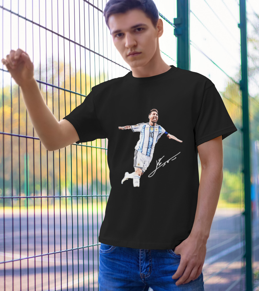 Lionel Messi 10 Argentina Jersey Signature Soccer Legend Celebration T-Shirt
