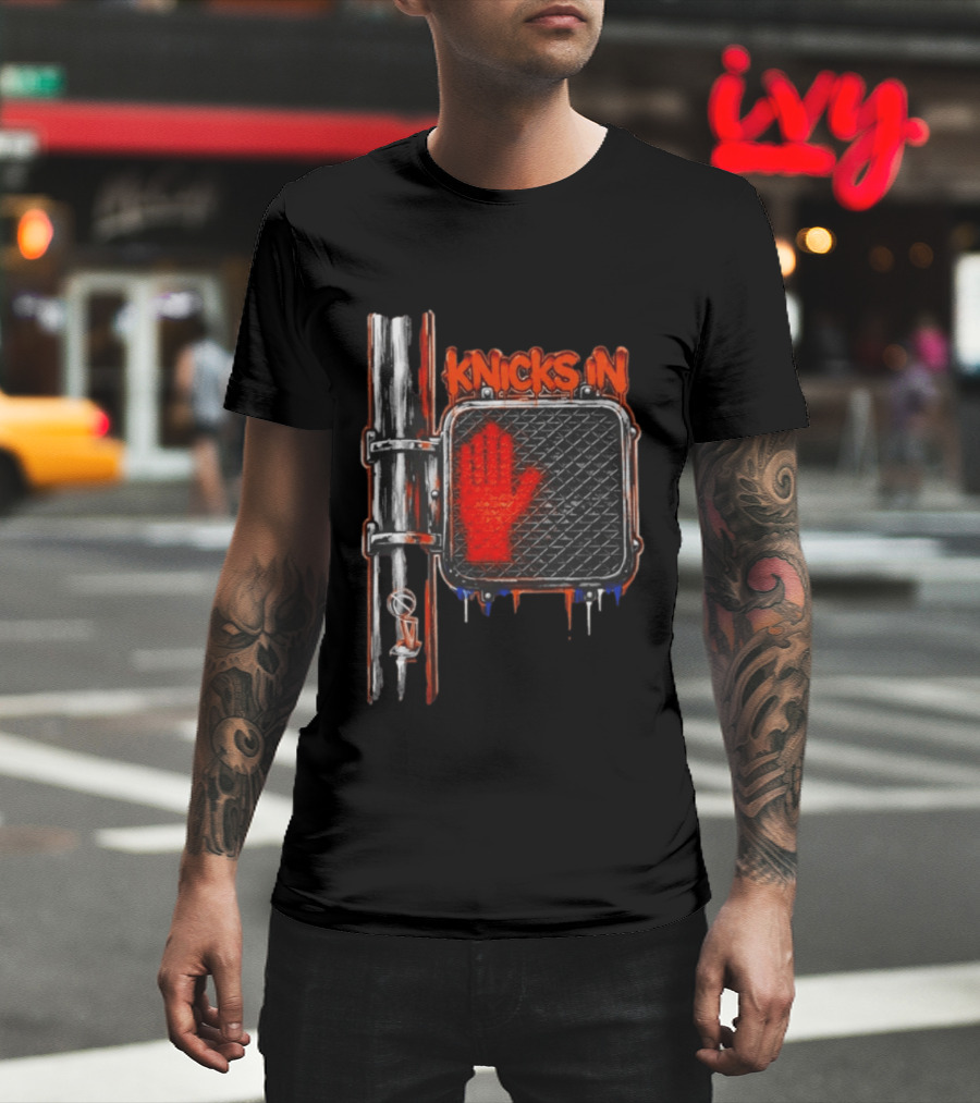 Knicks In 4 Hand Sign Traffic Light NBA T-Shirt