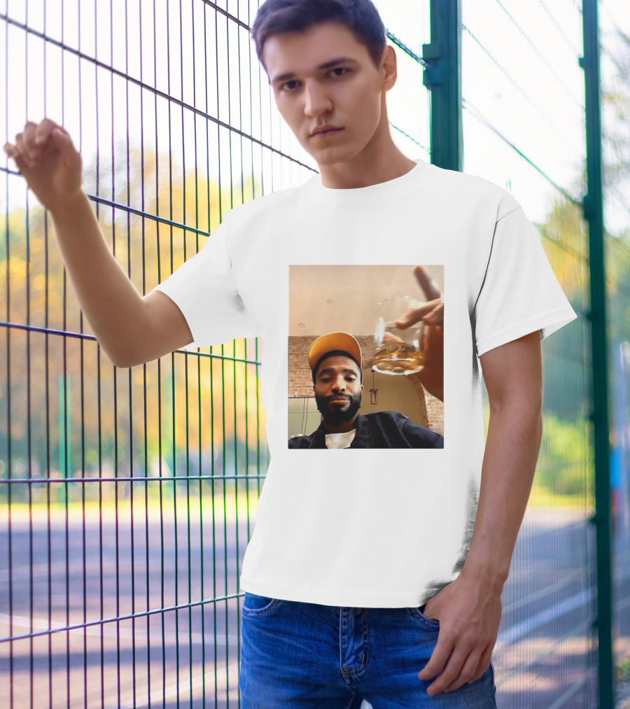 Mikal Bridges New York Knicks Live Stream Hat And Cheers Moment T-Shirt