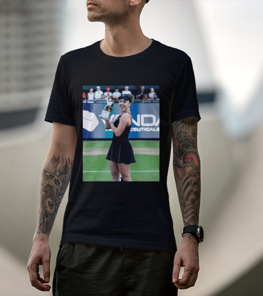 Linda Wins Tennis Title Holding Trophy On Grass Court T-Shirt