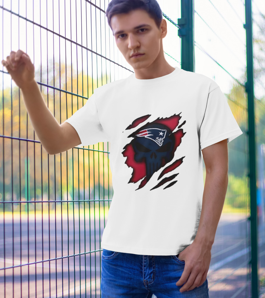 Patriots Skull Rip T-Shirt