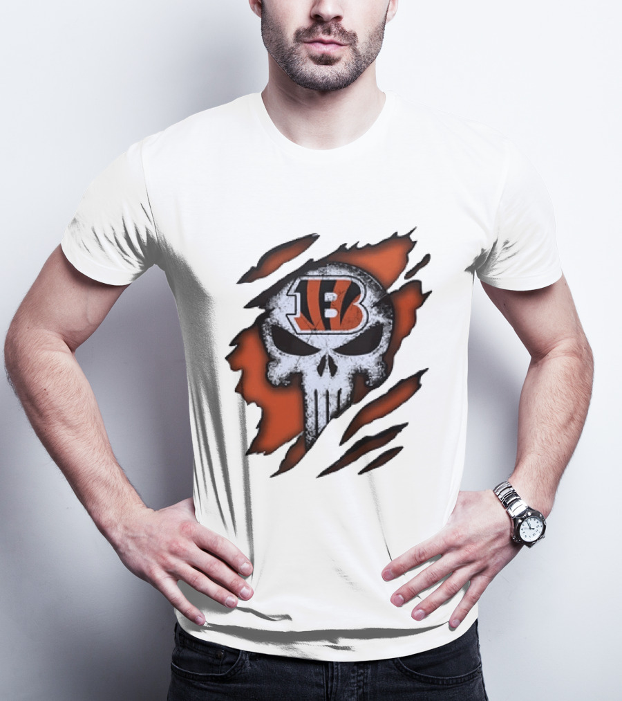 Cincinnati Bengals Punisher Skull Ripped T-Shirt