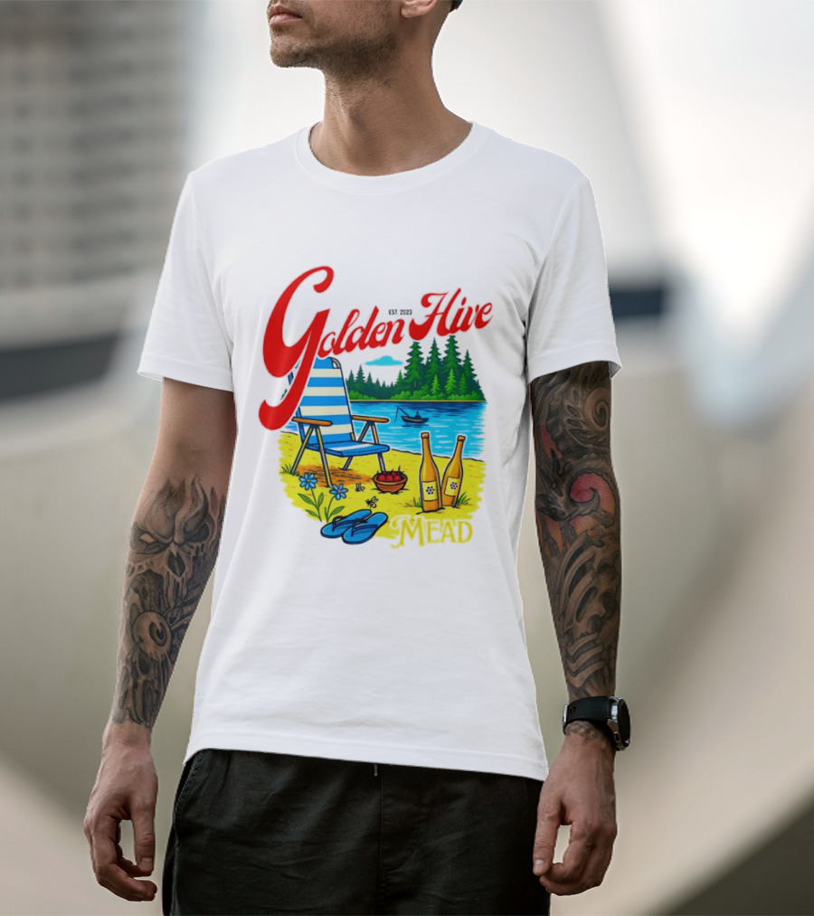 Golden Hive Mead Est 2023 Lakefront Bliss Vintage Escape T-Shirt