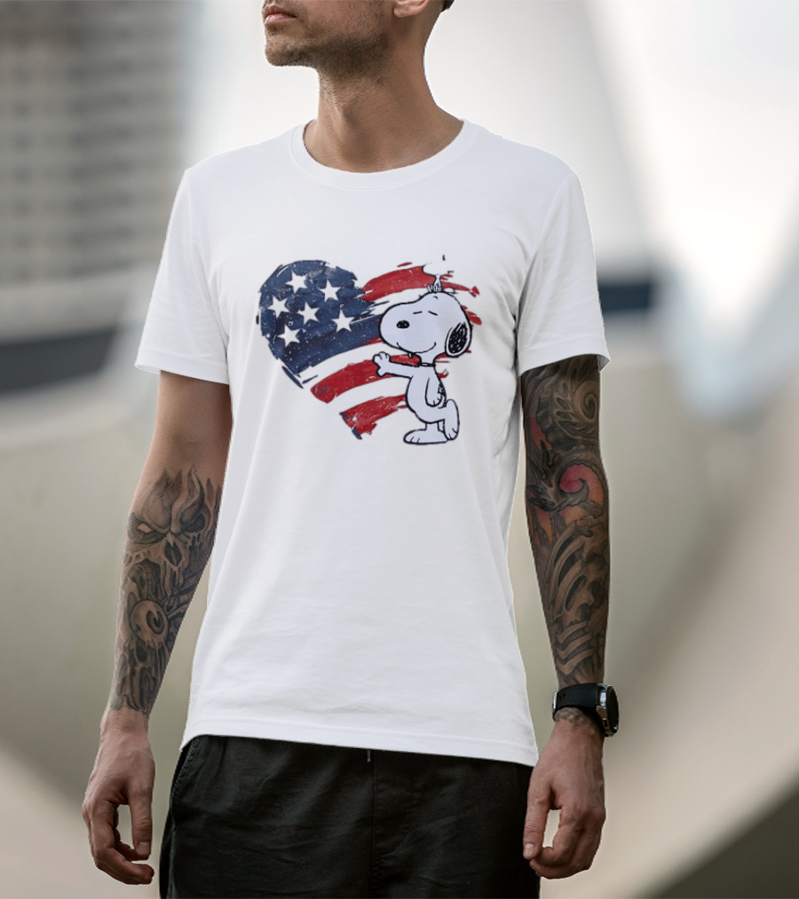 Snoopy Woodstock American Flag Heart Hug T-Shirt