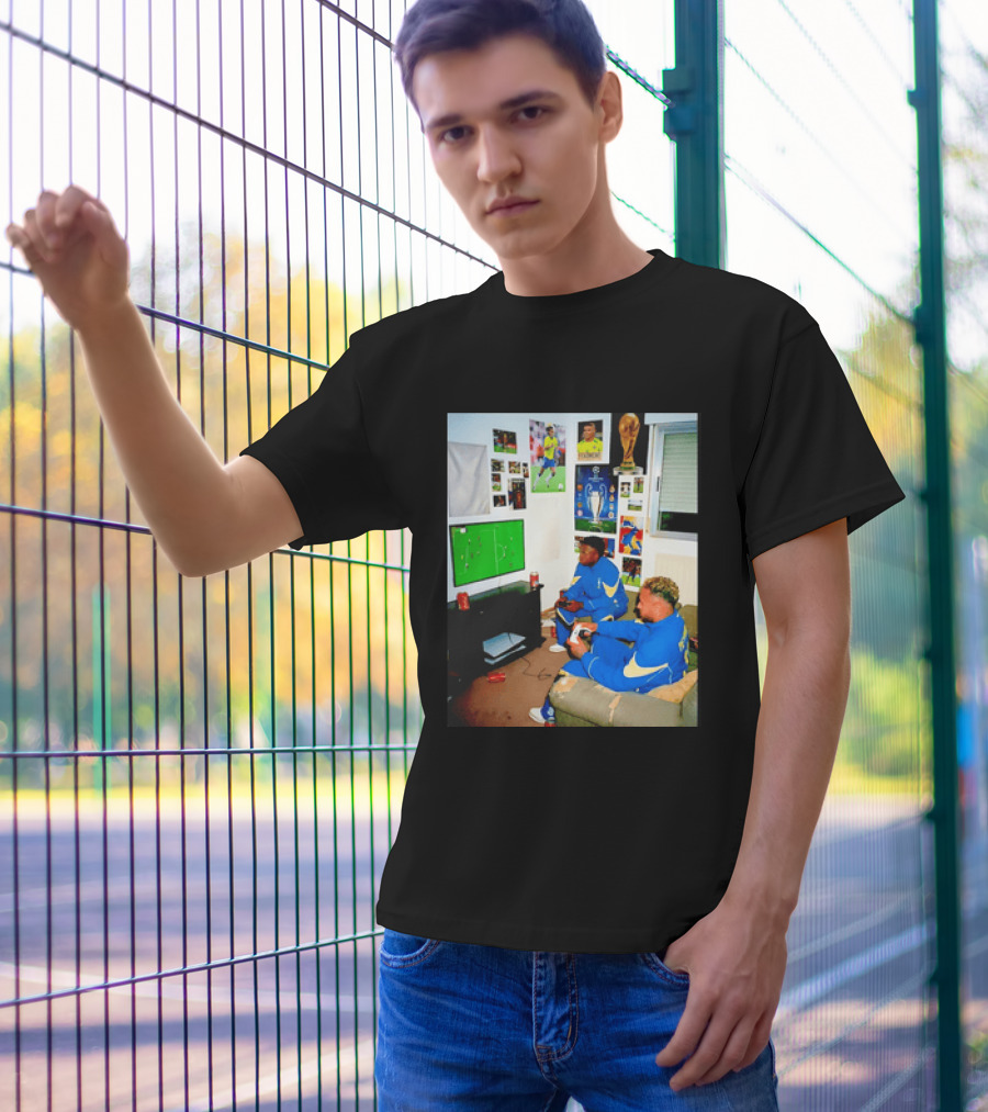Brazil National Team Neymar Vinícius Júnior Playing Video Games Football S T-Shirt