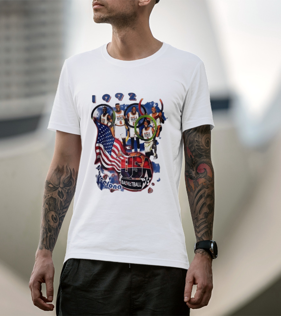 USA Basketball 1992 Dream Team Patrick Ewing David Robinson Michael Jordan Clyde Drexler Barcelona T-Shirt