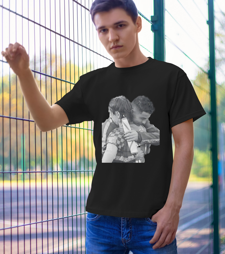 Luka Modric Cristiano Ronaldo Embrace Football Respect UEFA Nations League Croatia Portugal T-Shirt