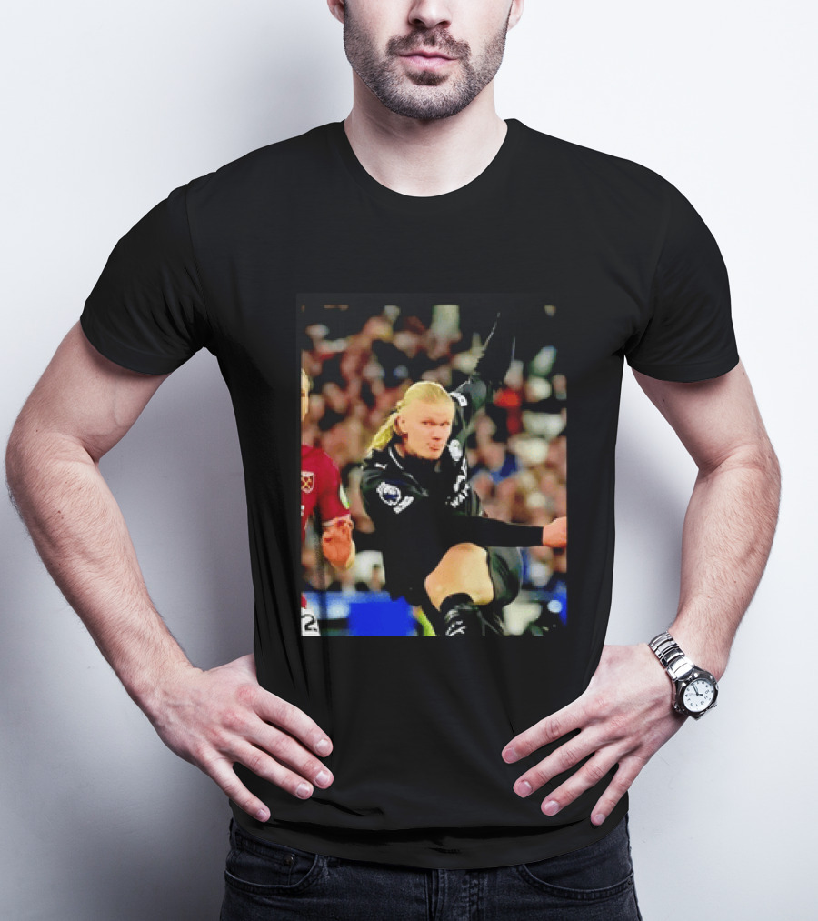 Erling Haaland Manchester City Football Player In Action T-Shirt