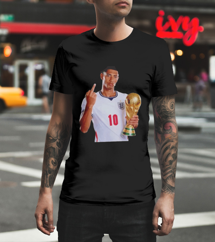 Jude Bellingham England World Cup Trophy Pose T-Shirt