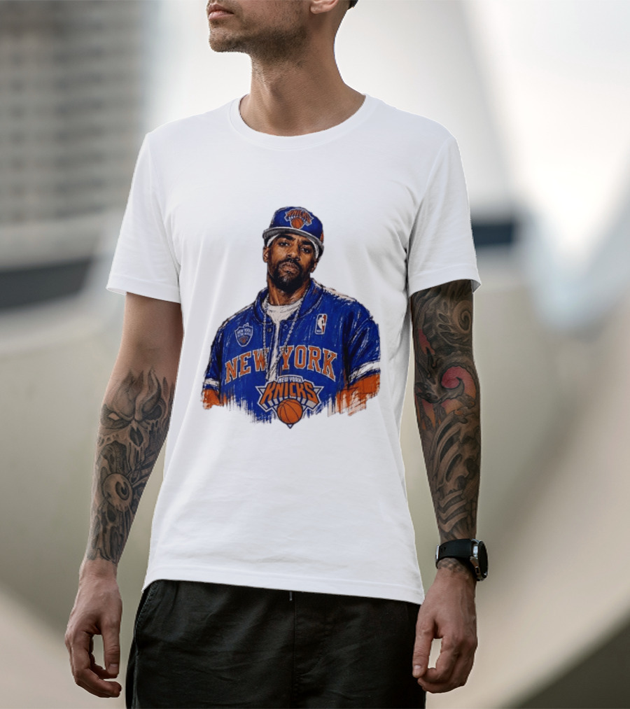 Kyrie Irving New York Knicks New Yorks Finest To The World Manhattan Knicks T-Shirt