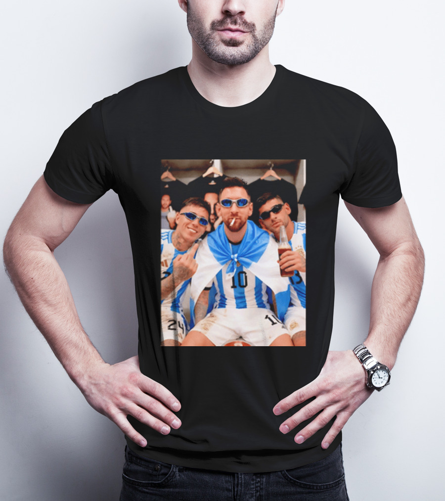 Argentina National Team Lionel Messi Enzo Fernandez Cristian Romero Celebration T-Shirt