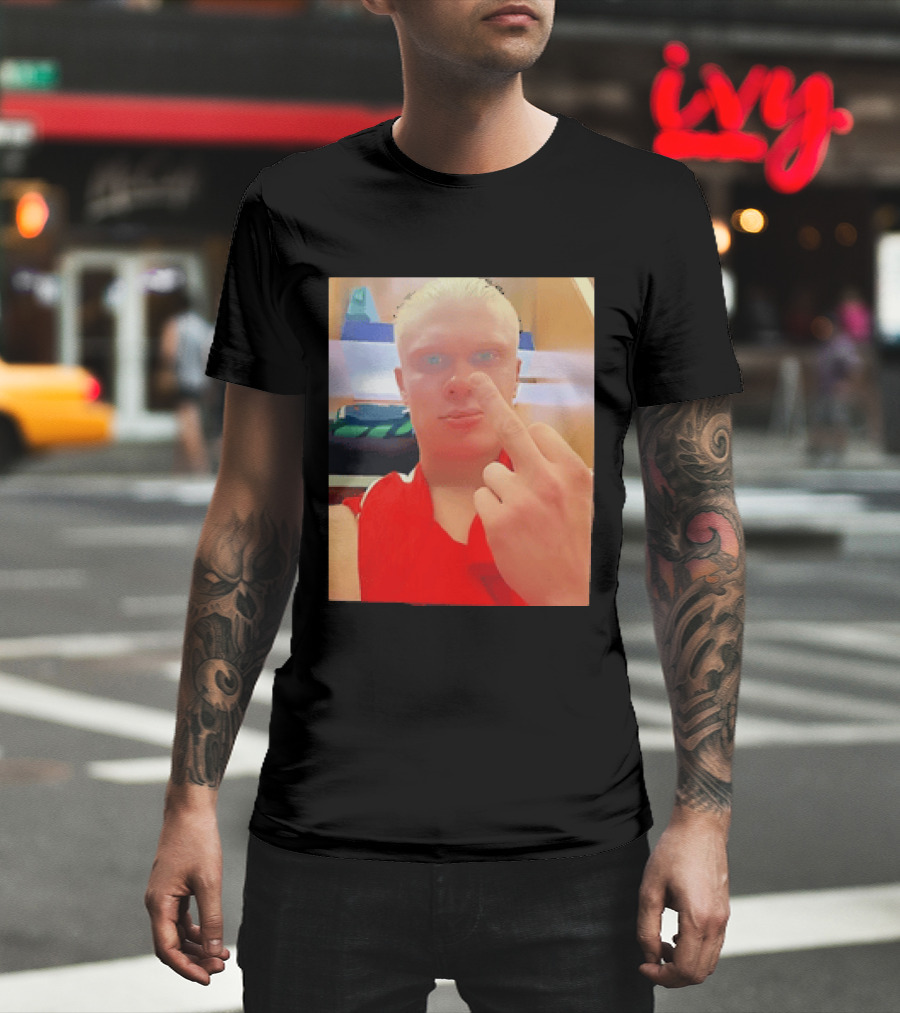 Norway Erling Haaland Middle Finger Selfie T-Shirt
