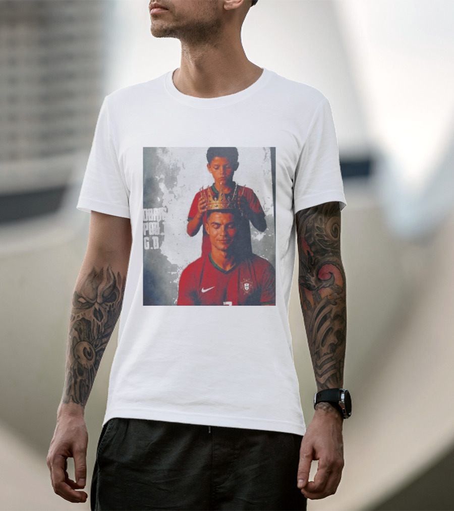 Cristiano Ronaldo Portugal Obrigado Por Tudo GOAT Crowned King Soccer Legend T-Shirt