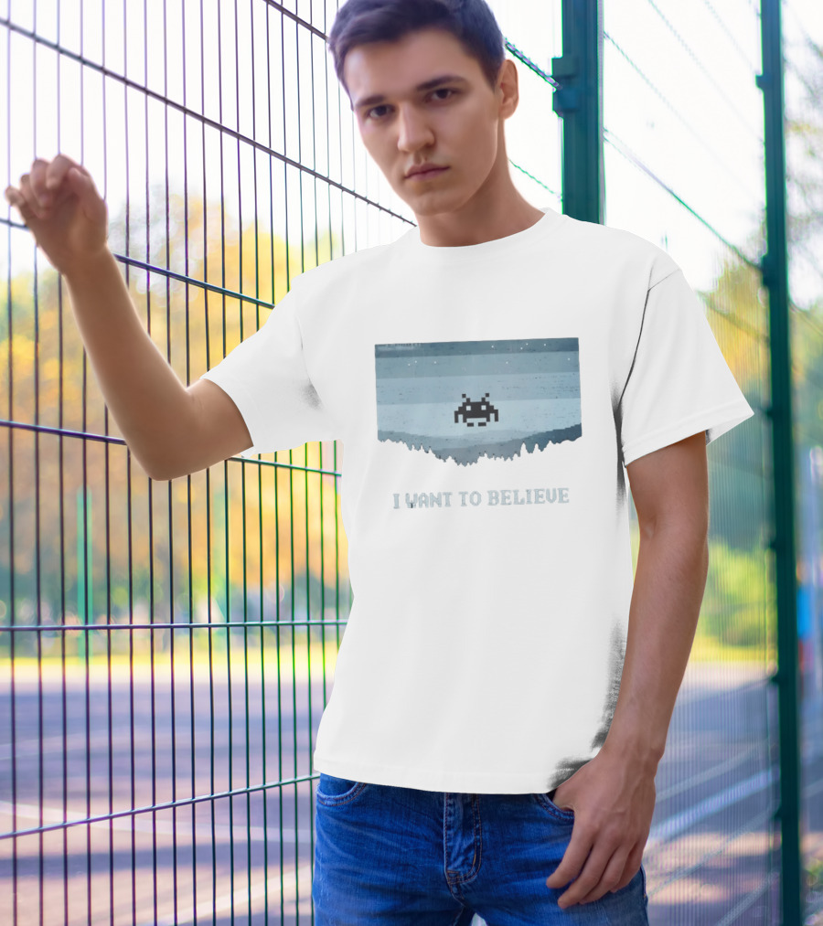 Space Invaders The X Files I Want To Believe Retro Mashup T-Shirt