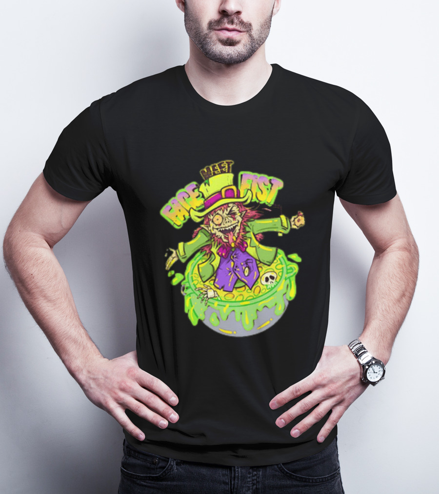 Face Meet Fist Leprechaun St Patrick's Day Cauldron Green Slime Skull T-Shirt
