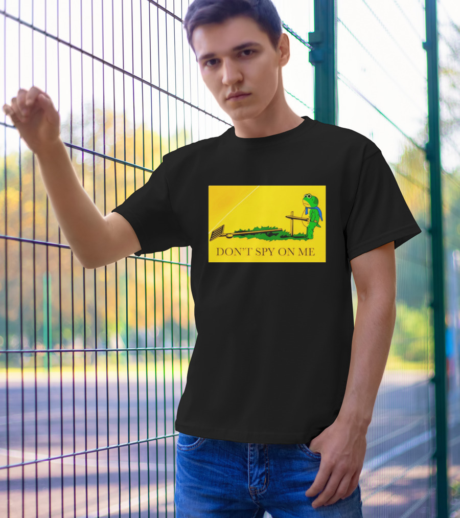 Portland Frog Don't Spy On Me Anti Flock Camera T-Shirt