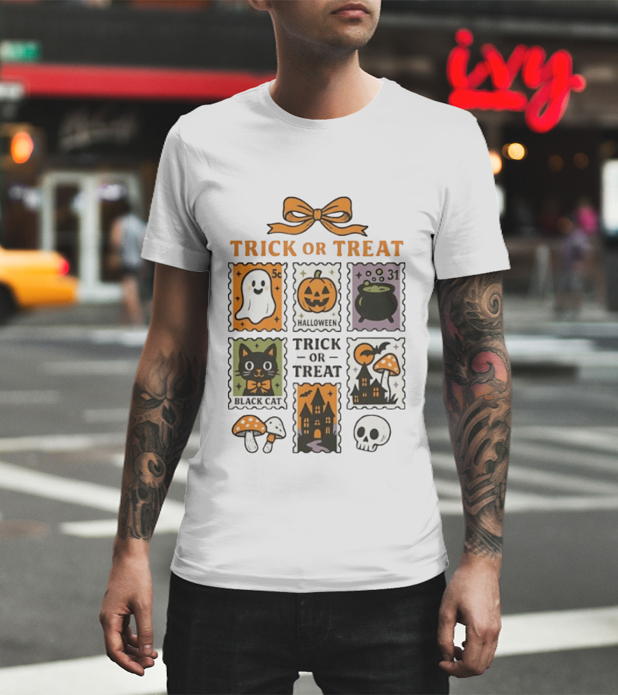 Trick Or Treat Halloween Ghost Pumpkin Cauldron Black Cat Haunted House T-Shirt