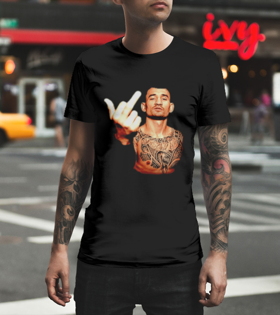 Max Holloway UFC Fighter Pose Middle Finger Tattoo T-Shirt