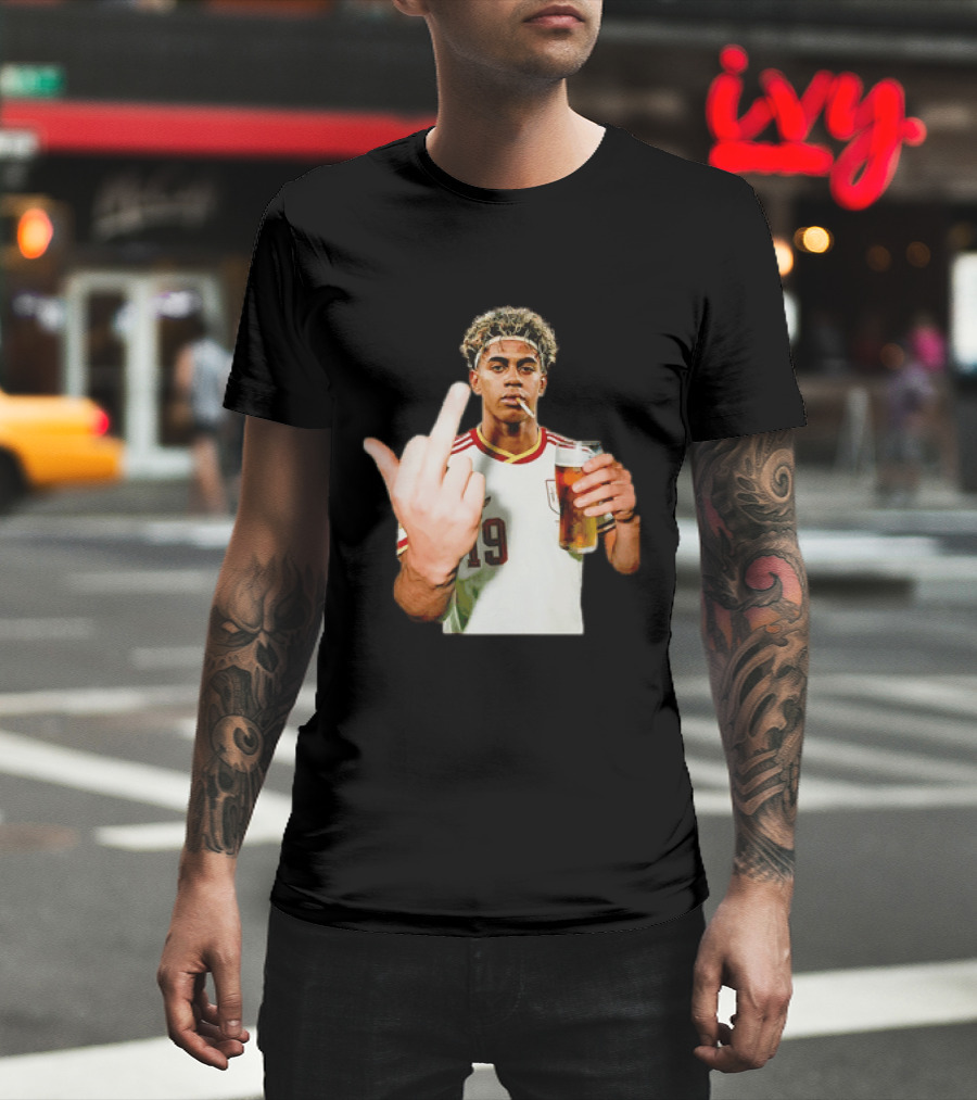 Lamine Yamal Spain National Team 19 Middle Finger And Beer T-Shirt