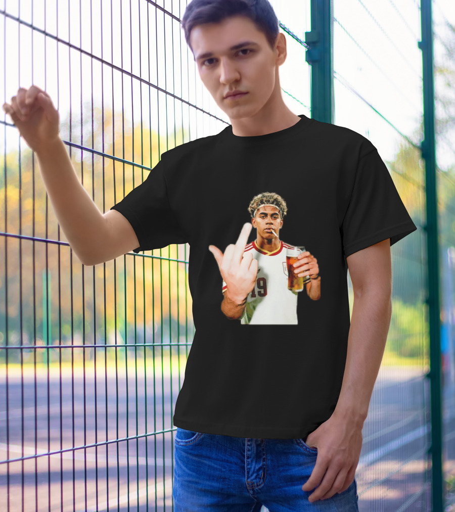 Lamine Yamal Spain National Team 19 Middle Finger And Beer T-Shirt