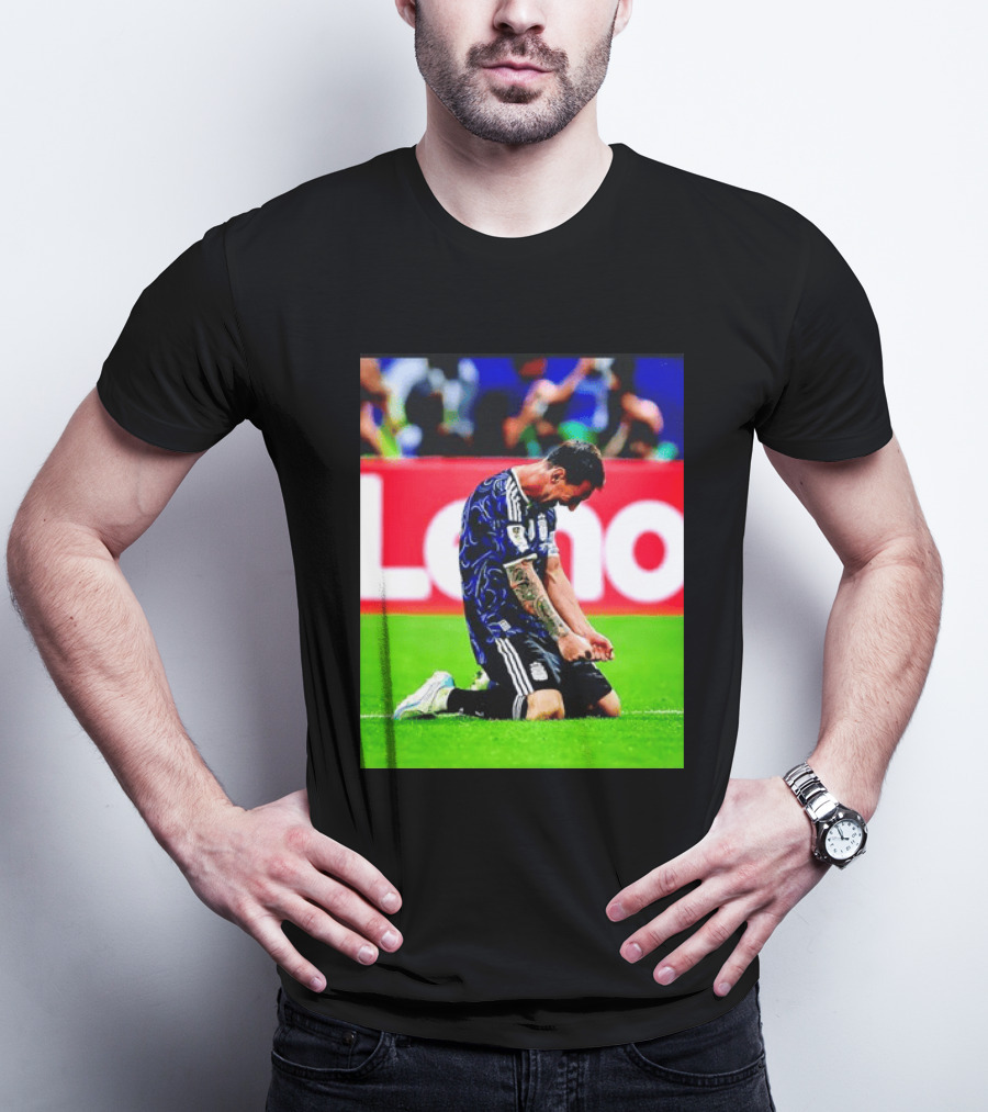 Argentina Football Icon Lionel Messi Kneels In Triumph National Team Victory T-Shirt