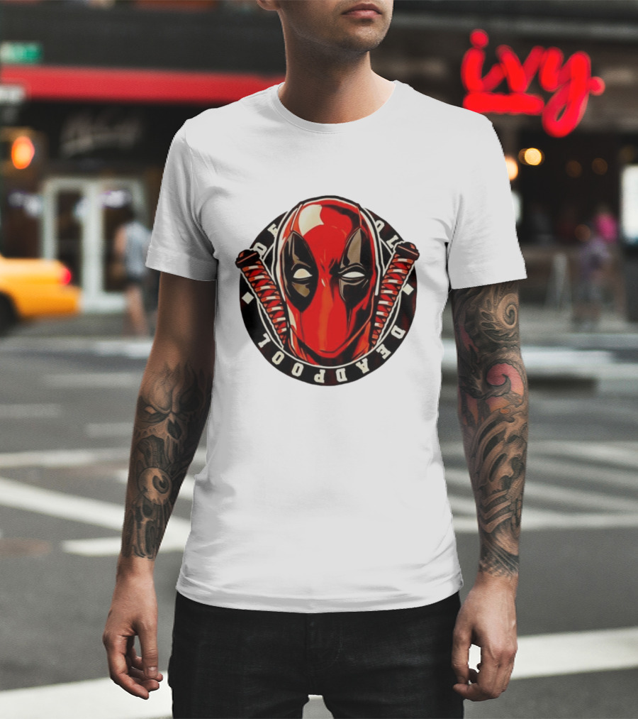 Deadpool Marvel Comics Mask Katana Swords T-Shirt