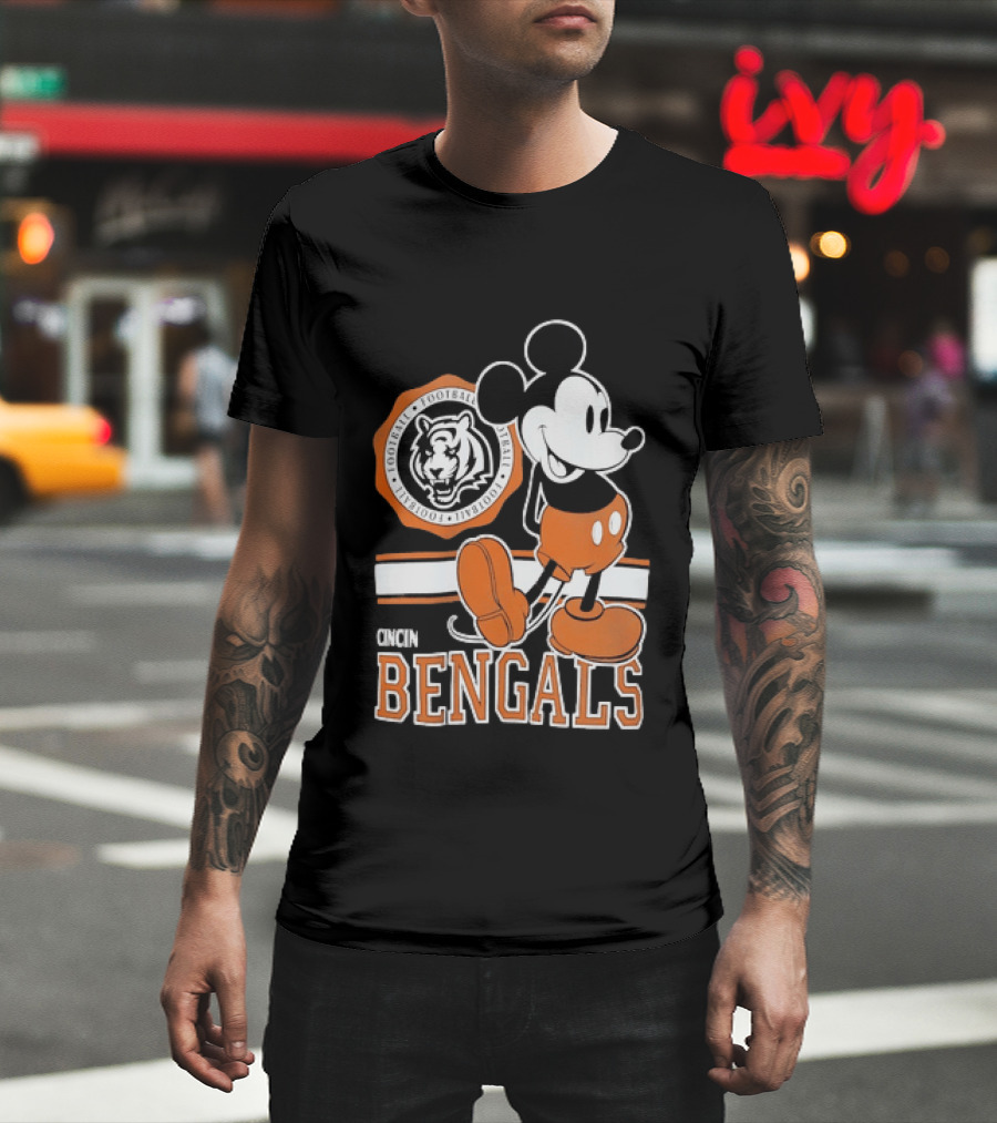 Mickey Mouse Cincinnati Bengals Football Tiger T-Shirt