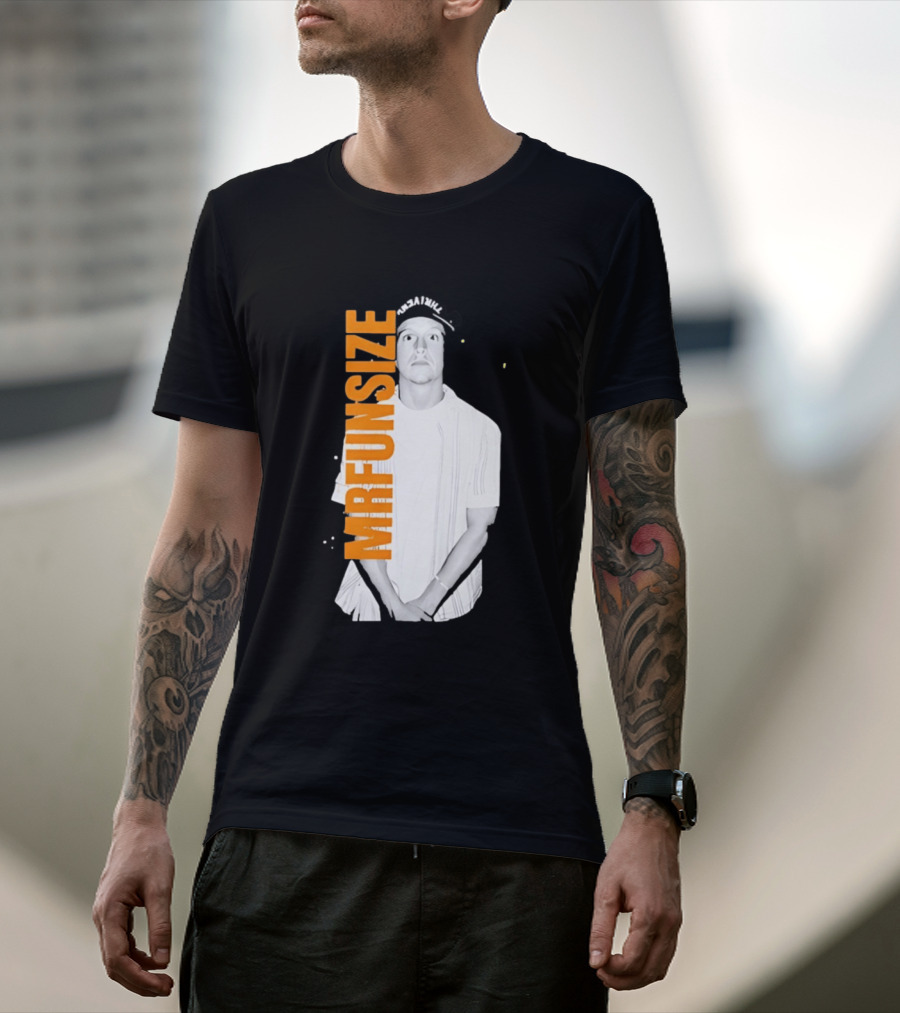 MrFunsize Thrive Est 2015 Black And White T-Shirt