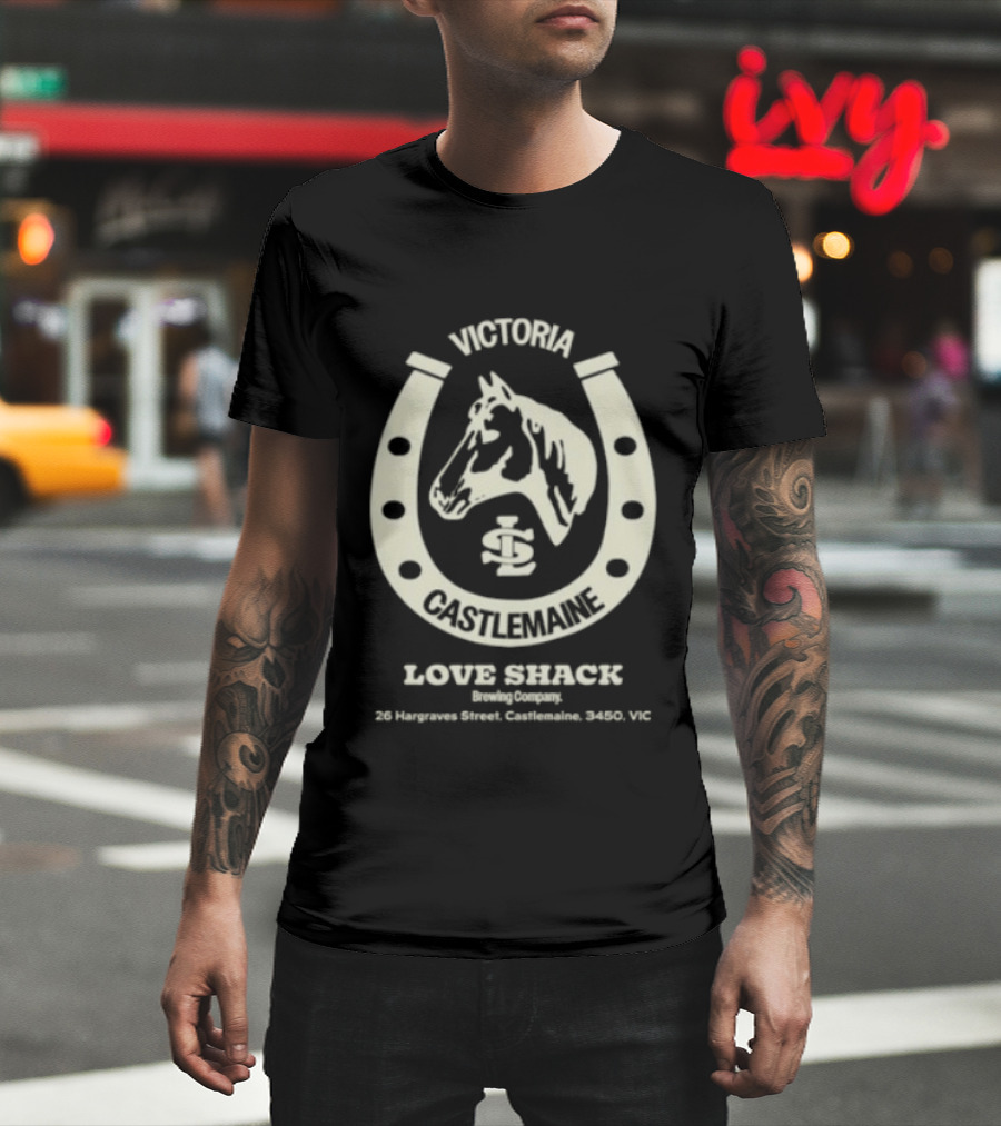 Victoria Castlemaine Horse Shoe Love Shack Brewing Co 28 Hargraves Street Castlemaine 3450 VIC T-Shirt